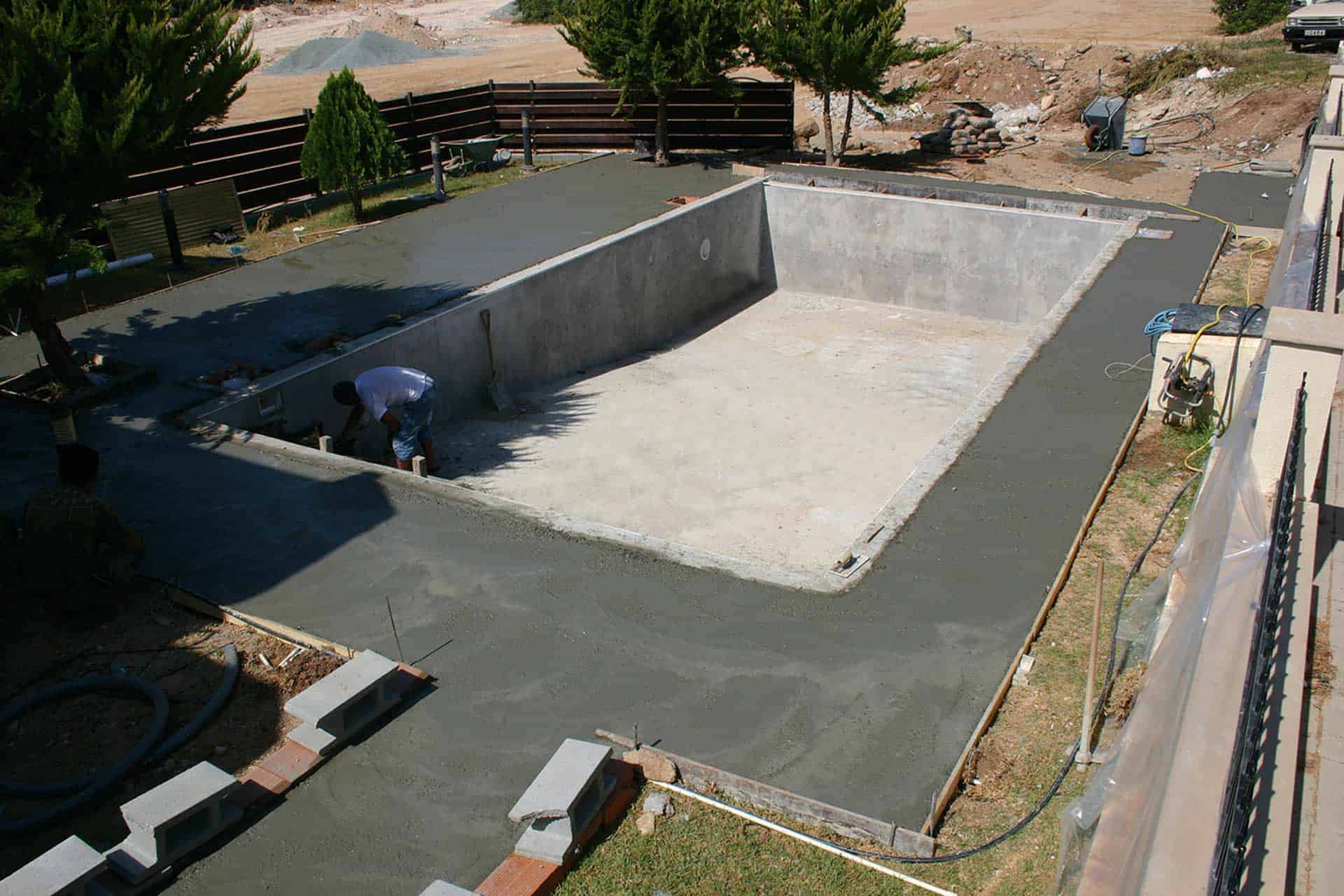 SWIMMING POOL RENOVATION - Saratoga Pools